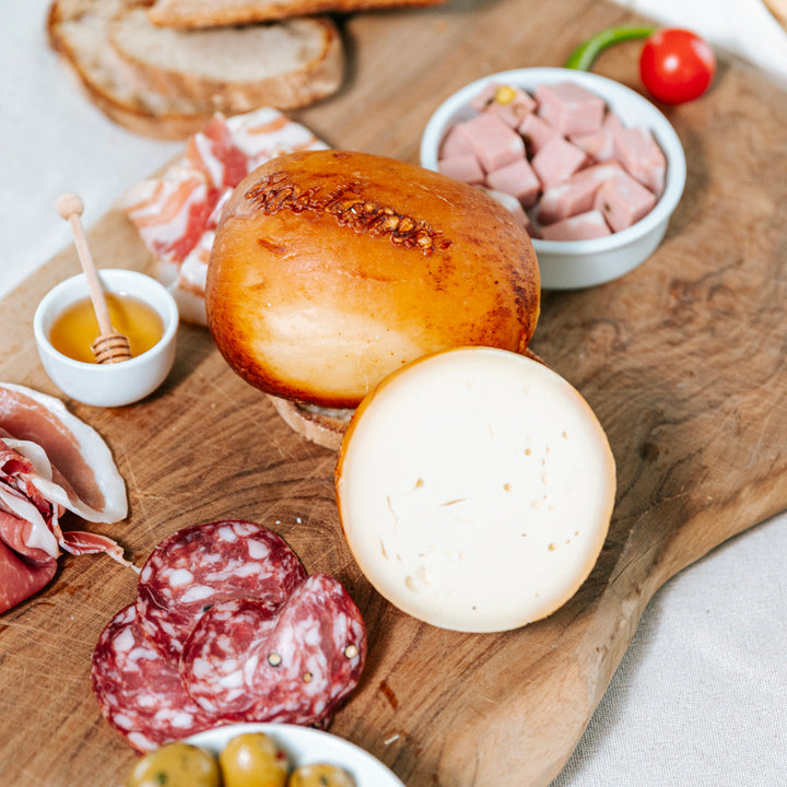 Mozzarella di Bufala e Formaggi Campani | Mini Caseificio Costanzo